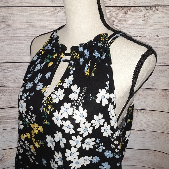 LOFT | Tops | Loft Outlet Black Floral Halter Keyhole Top | Poshmark
